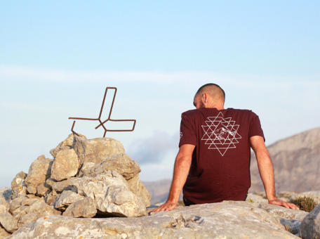 Clothing with a passion for the mountains | TraveltoZero